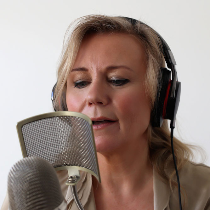 The Art of Voice - ELAINE WISE - Voice-Over - Voice Actor - Audiobook ...
